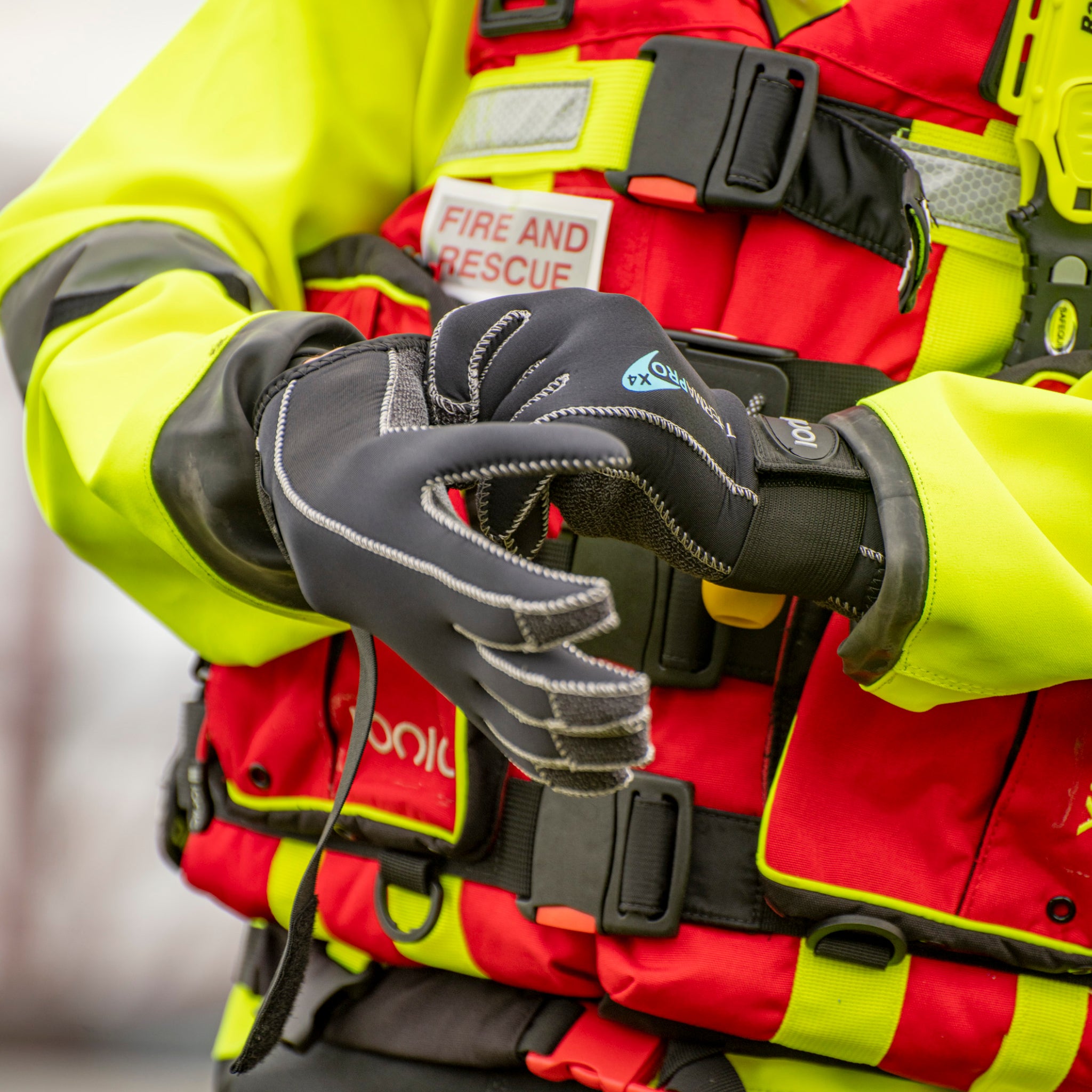 IONIC Gloves & Caps – Ionic Rescue